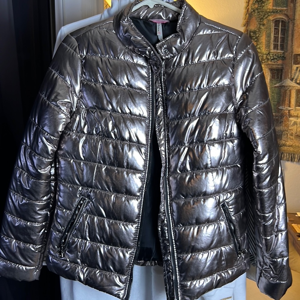 Light Pink Silver Puffer Jacket - Gem